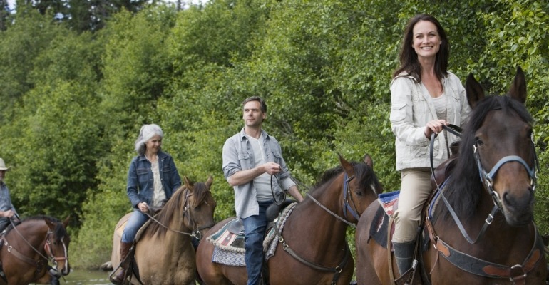 Horseback Riding - Aurora's Kentucky Lake Cottages